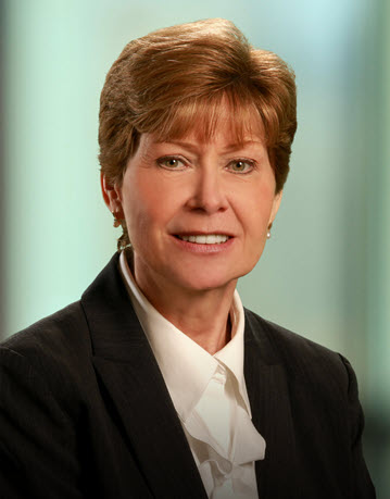 Breaking Through the Glass Ceiling Takes More Than Technical Know-How - WSJ