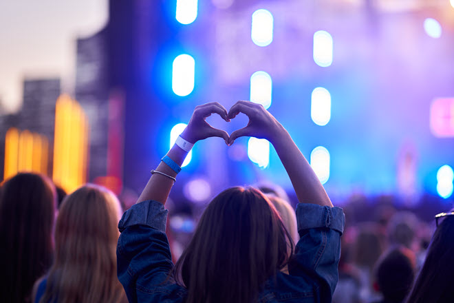 Unlock Growth From Fan Data - WSJ