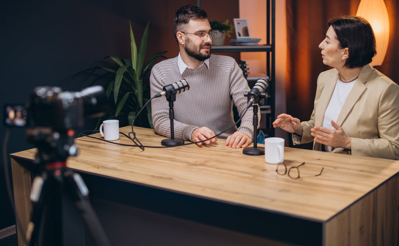 Video Podcast Market Poised for Booming Growth - WSJ