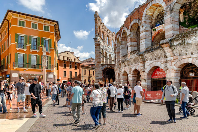 Travel Outlook: Signs of Slowing Growth Among Highest-Spending ...