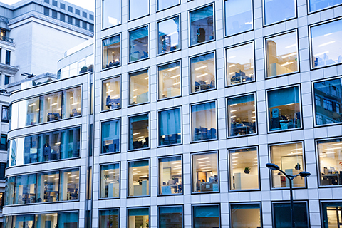 Generative AI and the C-Suite: Are Your Leaders Ready? - WSJ